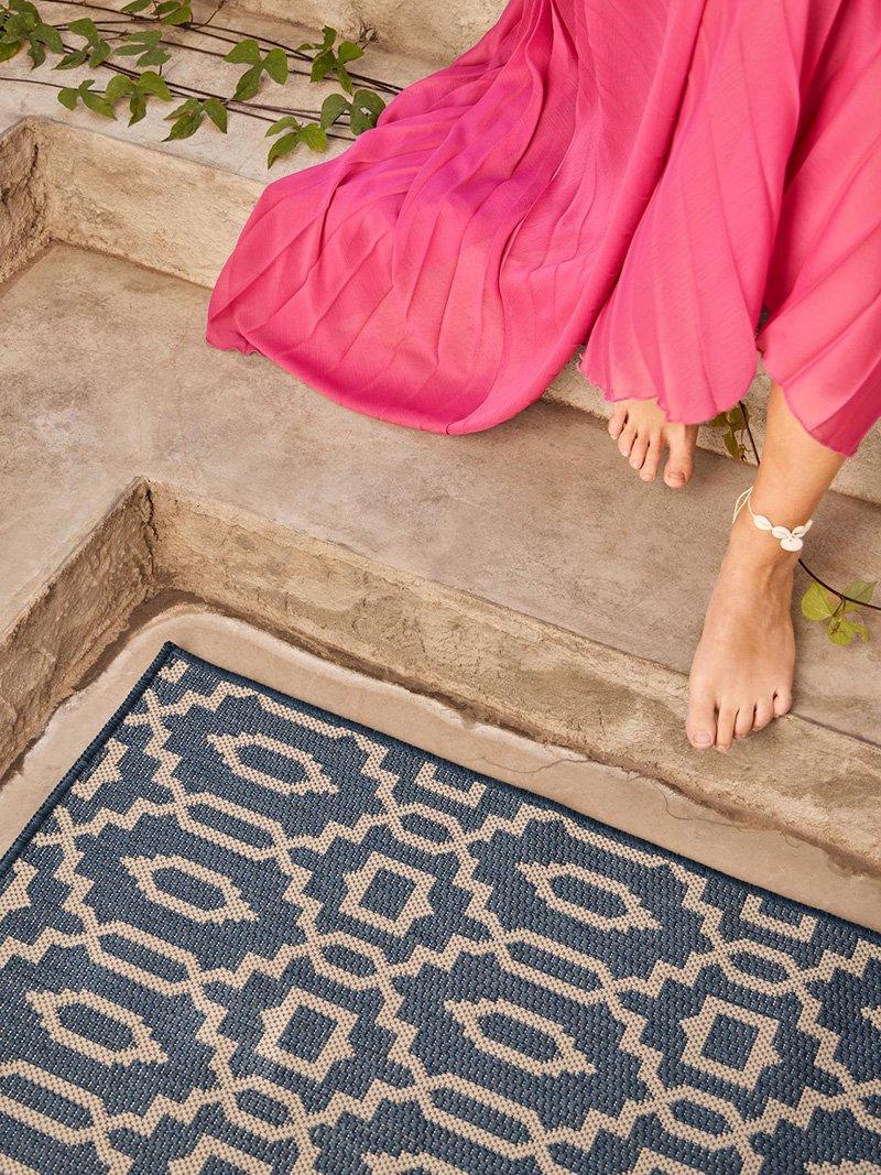 A guide to the best materials for outdoor rugs - Rugvista
