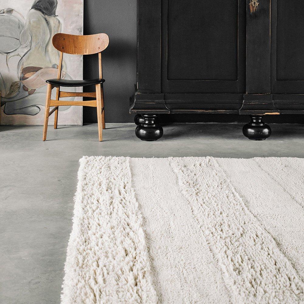 How to stop rugs from sliding and slipping - Rugvista