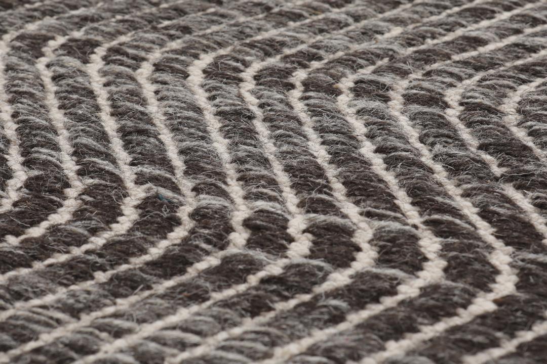 Chinara - Black / White 200 x 300 cm Wool Rug - Rugvista