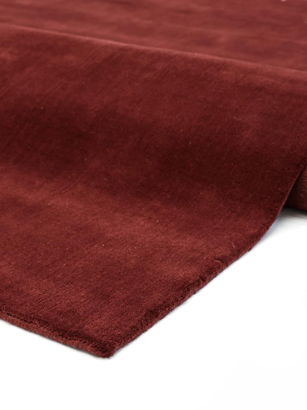 Rugvista premium - Handloom Velvet - Dark Red 200 x 300 cm Wool Rug ...